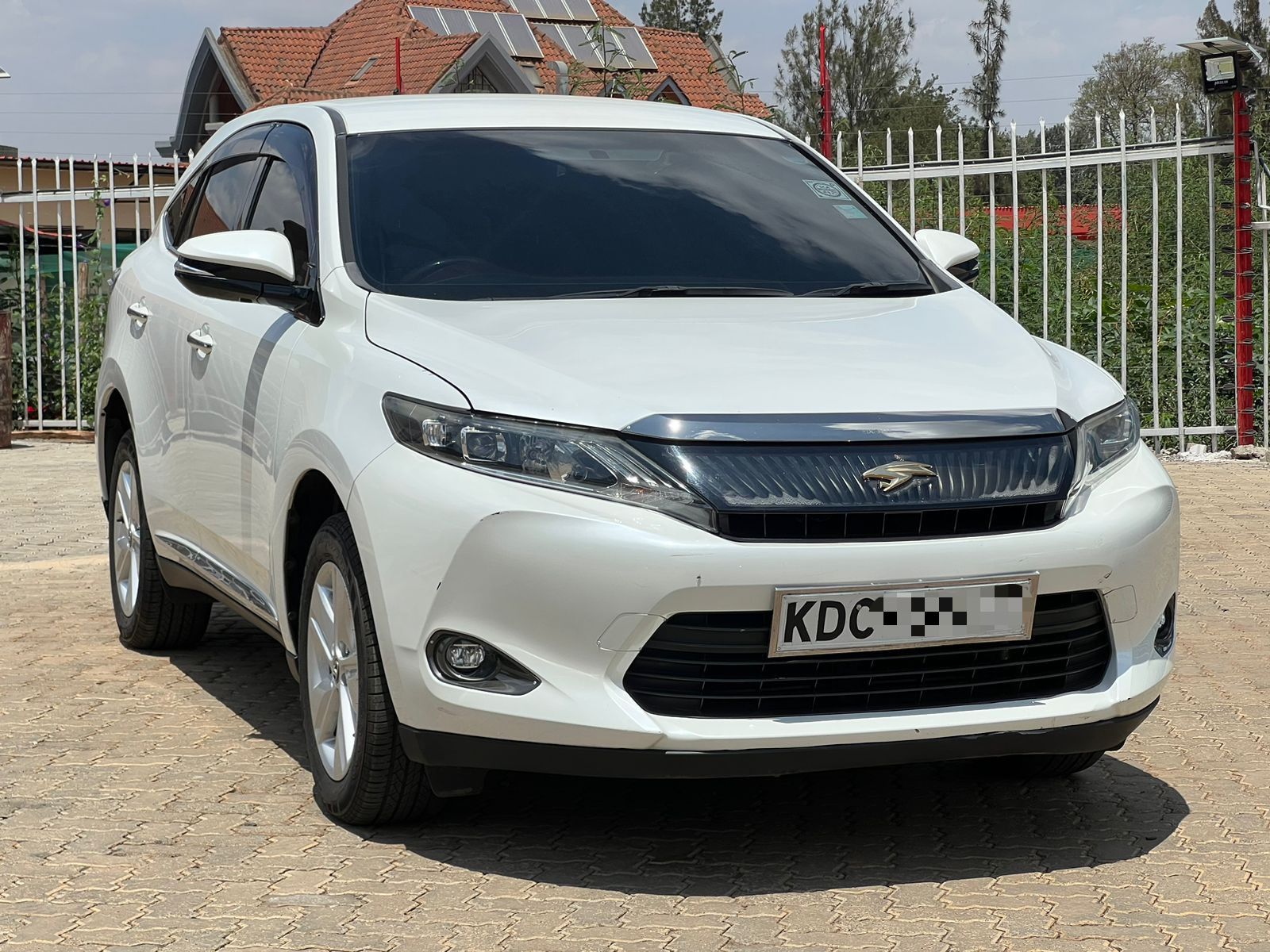 Toyota Harrier For Hire - EliteMotion Nairobi